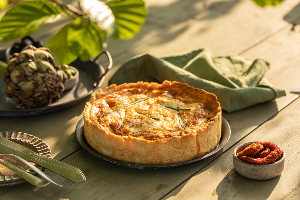 Quiche: origem, receita e dicas de como preparar | SAZÓN®